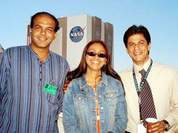 Swades Cast List | Swades Movie Star Cast | Release Date | Movie ...