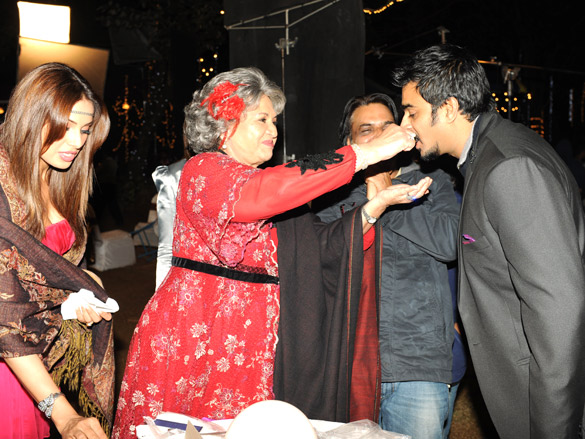 jodi-breakers-36 | Jodi Breakers 2012 On The Set - Bollywood Hungama