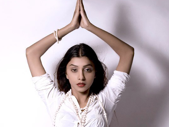 Deepal Shaw Photos, Images, HD Wallpapers, Deepal Shaw HD Images ...