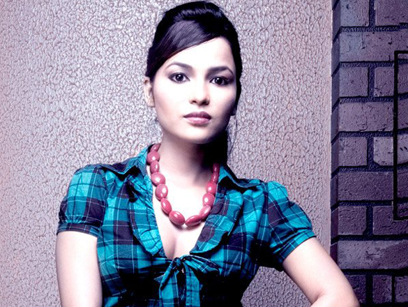 Chitrashi Rawat Photos, Images, HD Wallpapers, Chitrashi Rawat HD ...