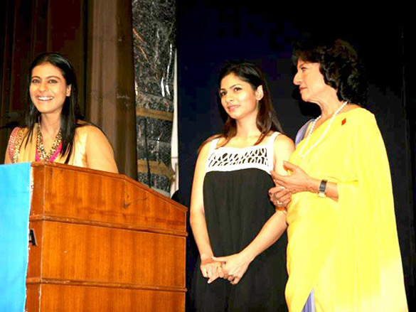 Kajol, Tanuja and Tanisha together for Dignity Donor | Photo Of Kajol ...