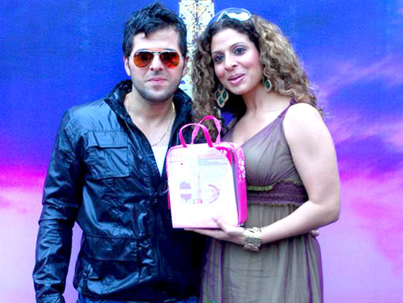 Tanaz and Bakhtiyaar launch Pond’s Special Valentine’s Day Packs ...