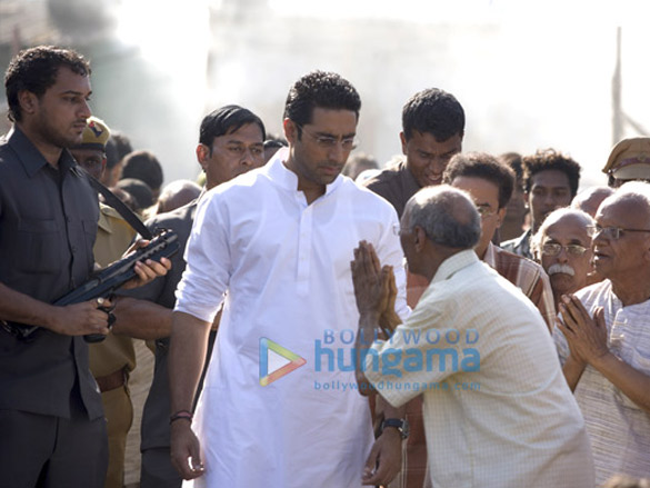 Paa Cast List | Paa Movie Star Cast | Release Date | Movie Trailer ...