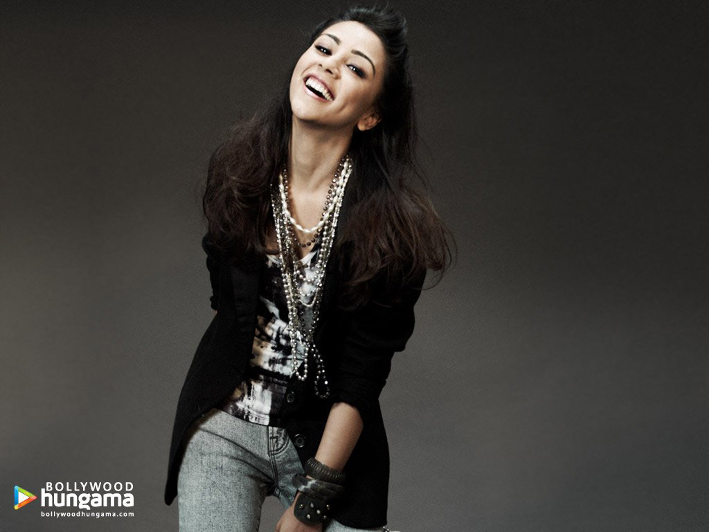 Amrita Puri Wallpapers | amrita-puri-8 - Bollywood Hungama