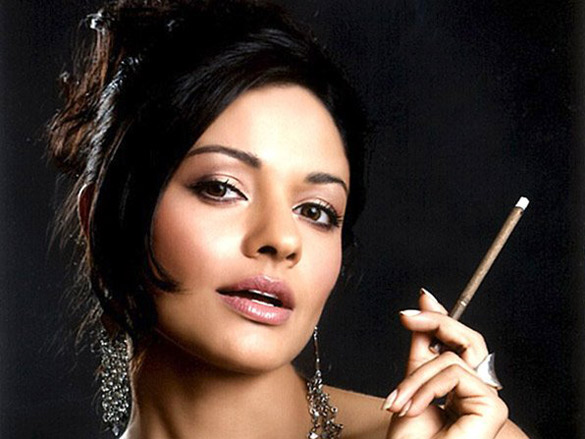 Pooja Kumar Photos, Images, HD Wallpapers, Pooja Kumar HD Images ...
