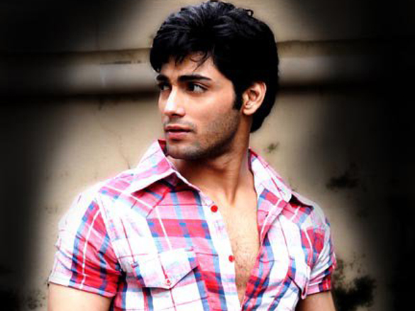 Ruslaan Mumtaz Photos, Images, HD Wallpapers, Ruslaan Mumtaz HD Images ...