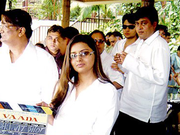 Vaada Movie: Review | Release Date (2005) | Songs | Music | Images ...