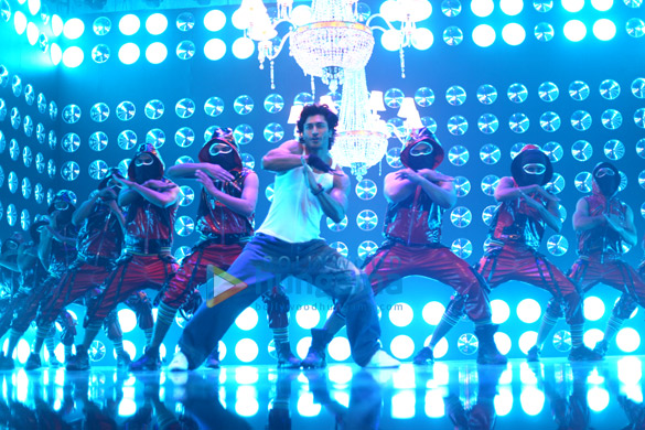 Commando – A One Man Army Movie: Review | Release Date (2013) | Songs ...