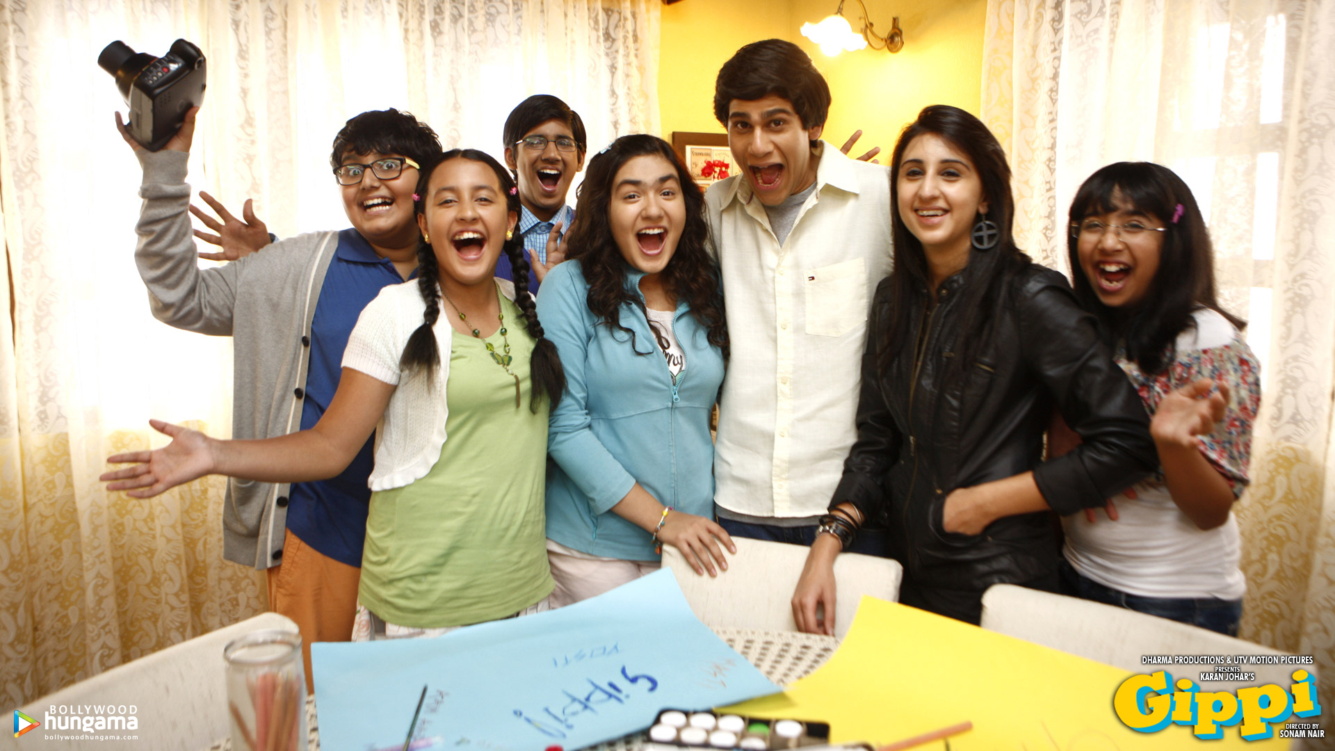 Gippi 2013 Wallpapers | Gippi 2013 HD Images | Photos gippi-5 ...