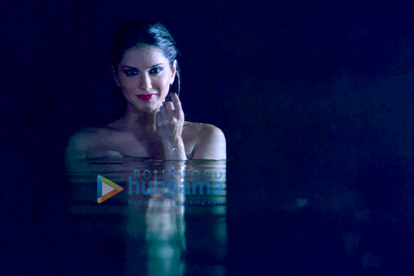 Ragini MMS – 2 Movie Stills - Bollywood Hungama