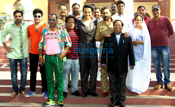 Mukesh Tiwari, Filmography, Movies, Mukesh Tiwari News, Videos, Songs ...