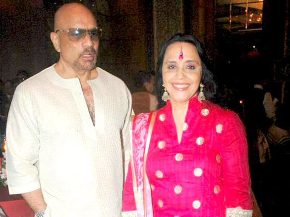 Sudesh Bhosle’s birthday bash | Photo Of Bharat Dabholkar,Ila Arun From ...