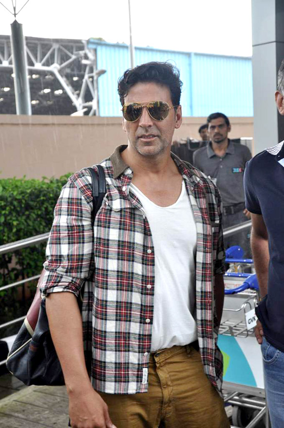 Akshay Kumar & Sanjay Dutt snapped | Akshay Kumar Images - Bollywood ... Akshay Kumar & Sanjay Dutt snapped | Akshay Kumar Images - Bollywood ...