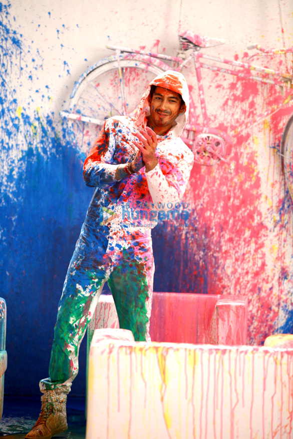 Fugly Review 3/5 | Fugly Movie Review | Fugly 2014 Public Review | Film ...