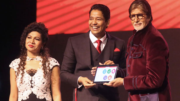 Amitabh Bachchan Launches ‘Mahesh Tutorials – Robomate+’ - Bollywood Hungama