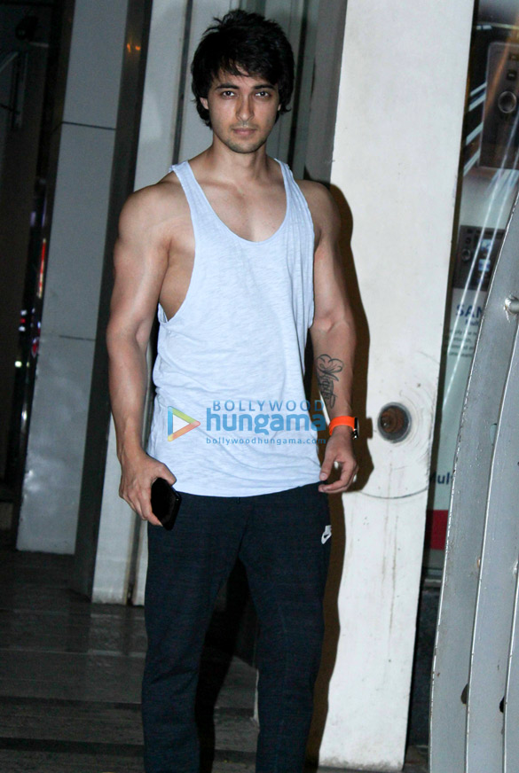 Aayush Sharma spotted at a Khar gym | Aayush Sharma Images - Bollywood Hungama