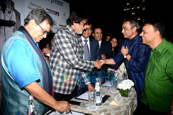 Exhibition of Frames 75 unseen portraits of the legendary actor Amitabh ...