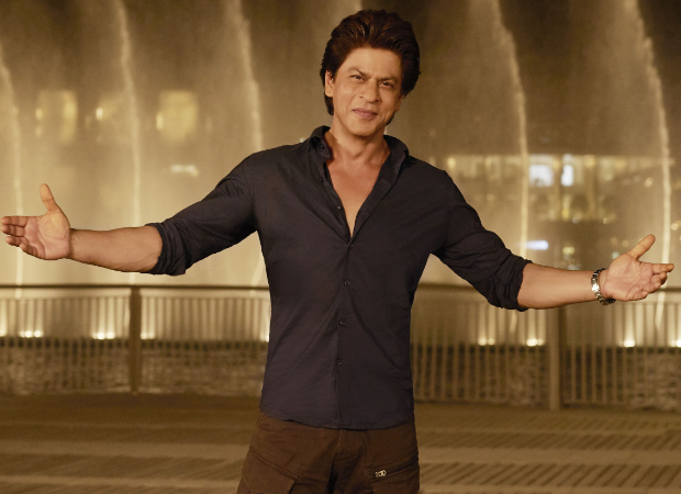 Shah Rukh Khan explores his adventurous side in Dubai : Bollywood News ...