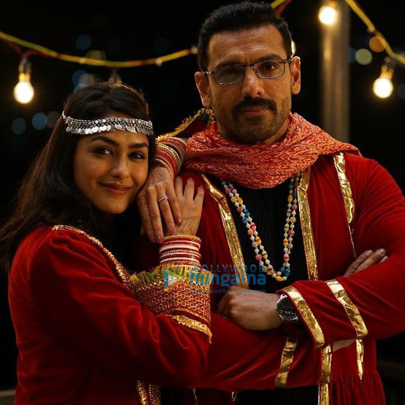 batla-house-21 | Batla House 2019 On The Set - Bollywood Hungama