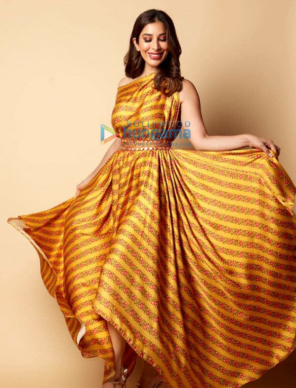 Sophie Choudry Photos, Images, HD Wallpapers, Sophie Choudry HD Images ...