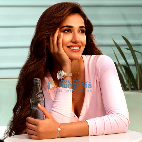 Disha Patani Photos, Images, HD Wallpapers, Disha Patani HD Images ...
