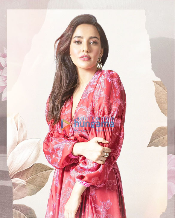 Neha Sharma Photos, Images, HD Wallpapers, Neha Sharma HD Images ...