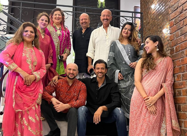 Inside Photos: Hrithik Roshan, Rakesh Roshan and family radiate ...