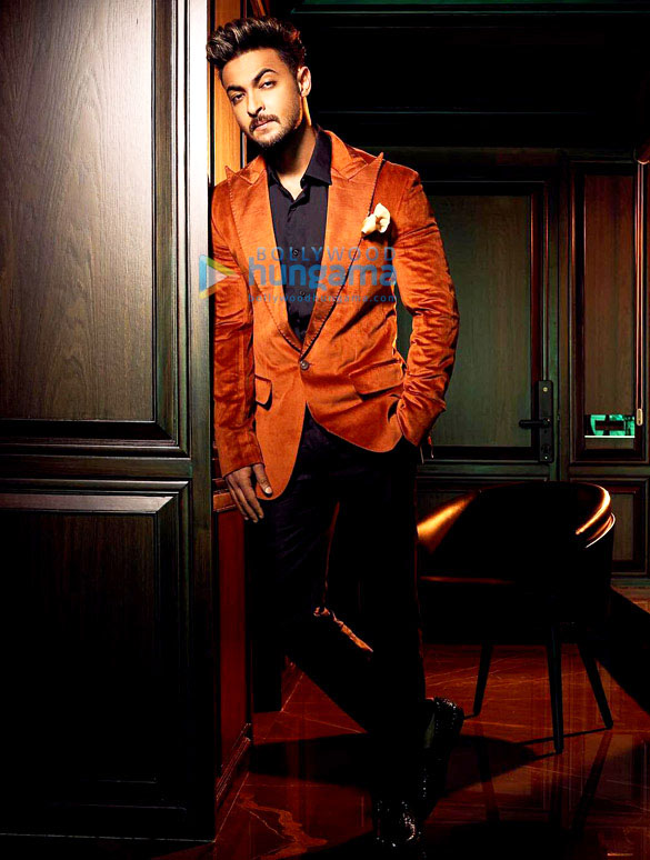 Aayush Sharma Photos, Images, HD Wallpapers, Aayush Sharma HD Images ...