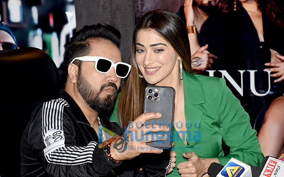 Photos Mika Singh all set to make fans groove with his latest rack ...