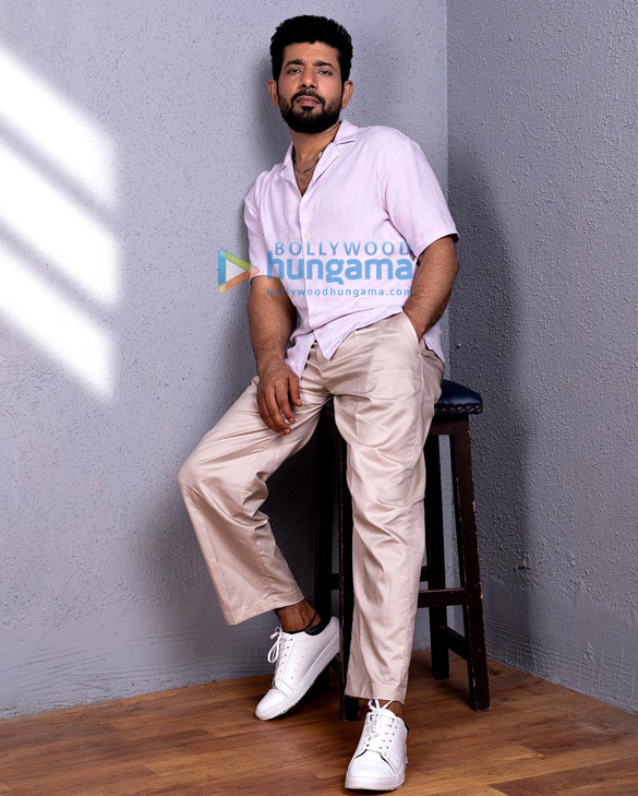 Vineet Kumar Singh Photos, Images, HD Wallpapers, Vineet Kumar Singh HD ...