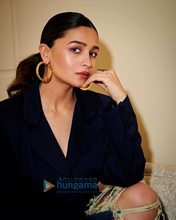 Alia Bhatt Photos, Images, HD Wallpapers, Alia Bhatt HD Images, Photos ...