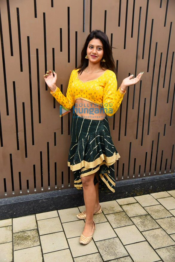 Photos Anjali Arora snapped promoting her new song ‘Saiyyan Dil Mein ...