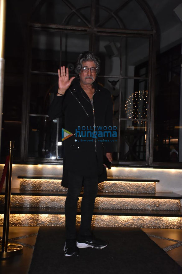 Photos Cast of Trial Period celebrate the shooting wrap of the film (3 ...