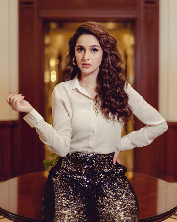 Sadia Khateeb Hit Movies List | Sadia Khateeb Box Office Collection ...